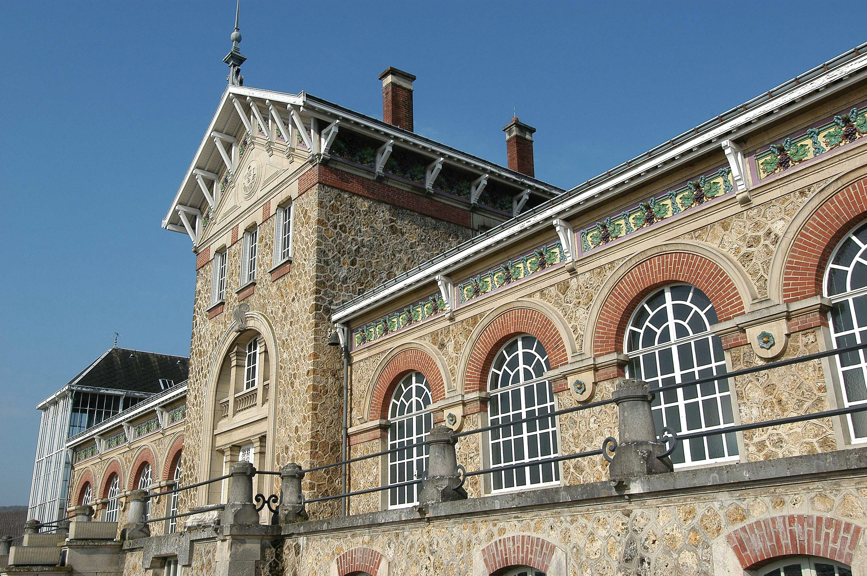 L’Ecole et son centre de recherches qui sauvèrent le vignoble ...